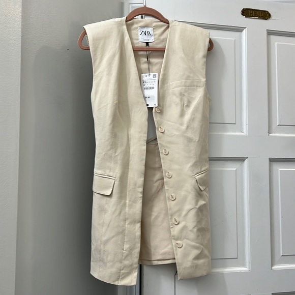 Zara | Tops | Zara Vest | Poshmark
